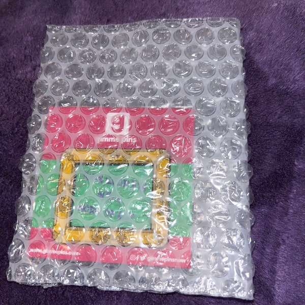 Art Gallery Frame Pin | Frame Your Pins Within an Enamel Pin | Cute ...