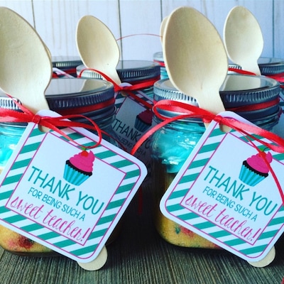 Cupcake Tags for Teacher's Gift or Thank You Gift. - Etsy