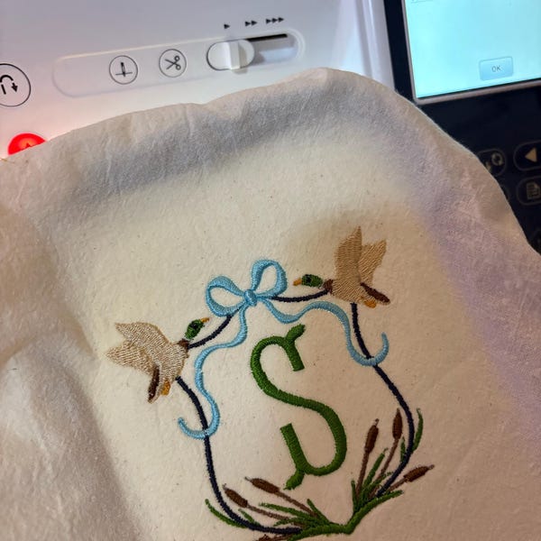 Mallard Duck Crest Monogram Frame PES DST JEF ++ Machine Embroidery ...