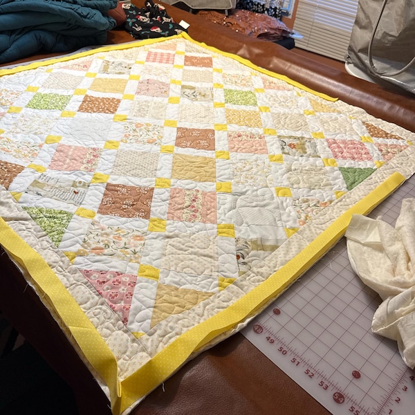 Lucky Charm Quilt PDF Sewing Pattern; Charm Square Friendly; Beginner ...