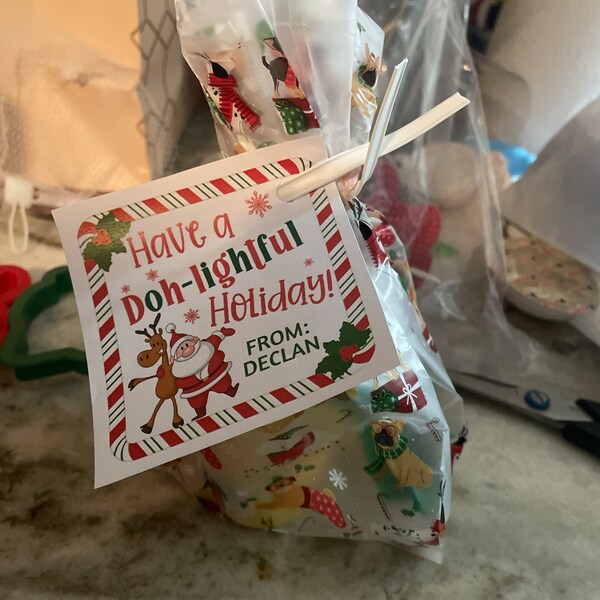 Christmas Play Doh Tag, Doh Lightful Classroom Favor, School Winter Tag ...