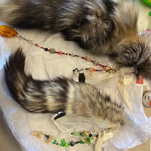 Custom Beaded Tail Keychain for Therians, Furries, Cosplay, Alternative ...