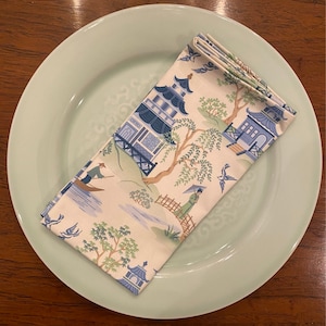 Chinoiserie Dinner Napkins set of 2 Chinoiserie by Barbarapixton Pagoda ...
