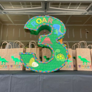 Custom Letter Backdrop Pinata Custom Names Letter Decor - Etsy