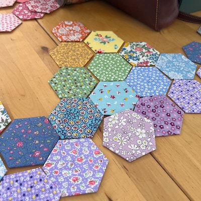 Crazy Quilt Block Circles, Unfinished 8 Circle for Sewing, Scrap Fabric ...