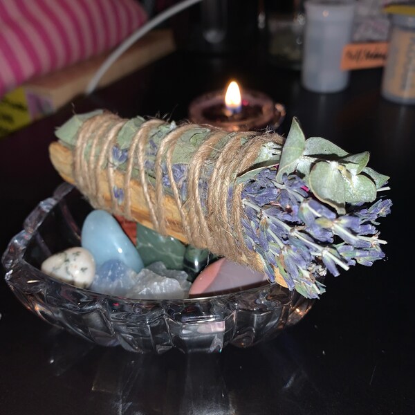 Inspiration Smoke Cleansing Bundle, Palo Santo, Lavender, Rose ...