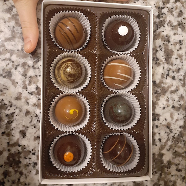 Signature Chocolate Truffle Gift Box, Birthday Gift, Valentine's Day ...