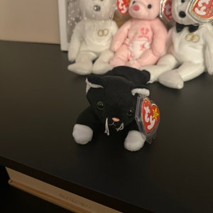 TY Beanie Baby howl the Wolf. New, Never Played With. Stored in a Smoke ...