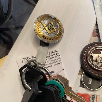 Large Texas Mason Out of the Pocket Key Holder 1 3/4 Inch Diameter Clip ...