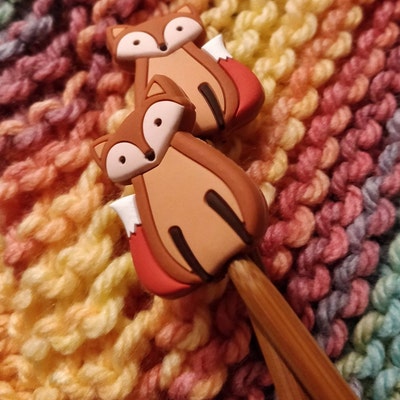 Frog & Daisy Stitch Stoppers Knitting Needle Point Protectors Knitting ...