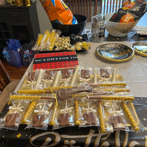 12 Chocolate Foot Pops Foot Favors Baby Feet Favors Chocolate Feet ...