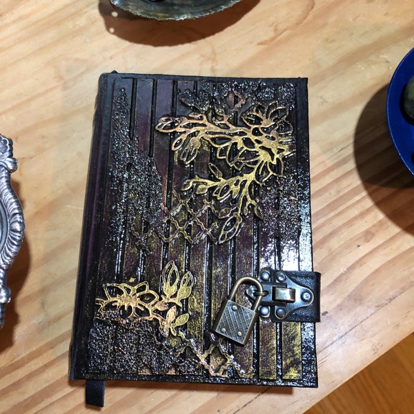 Vintage Style Floral Diary With Lock and Key - Etsy