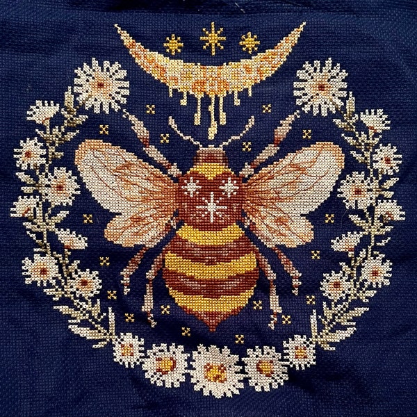 Bee Cross Stitch Pattern PDF - Digital Download - Insect Honey Bee ...