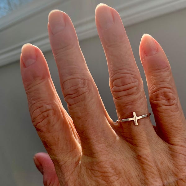 Sterling Silver Star Ring- Minimalistic Star Ring- Stackable Rings- Dainty Star Ring- Silver ...