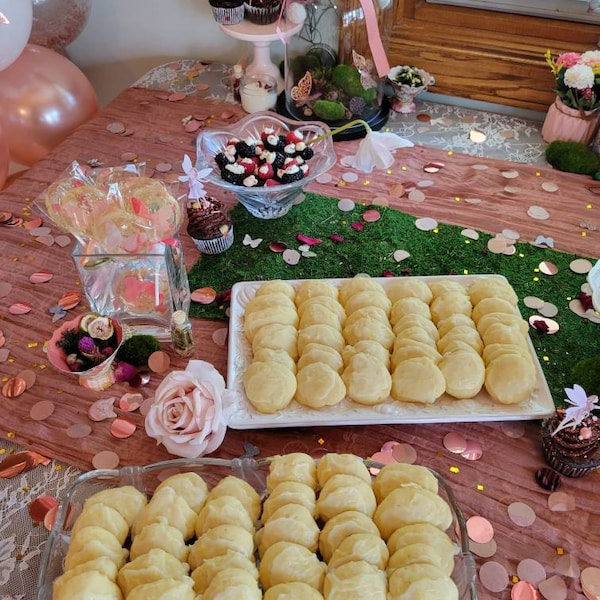 High Tea Paper Tea Cups, Tea Party Favors, Alice in Wonderland Tea ...