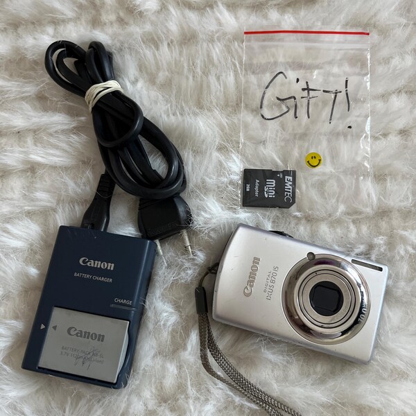 Rare Canon IXUS 50 -- 5MP -- Y2K Digicam Digital Retro CCD Sensor ...