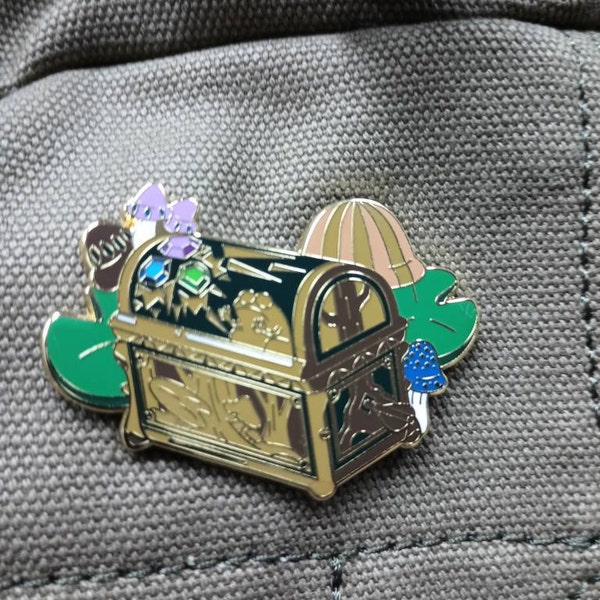 Amphibia Calamity Box Music Chest Enamel Pin - Etsy