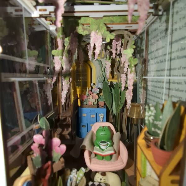 Teacup Necklaces, Ceramic and Metal Teacup Pendants on a Chain - Etsy