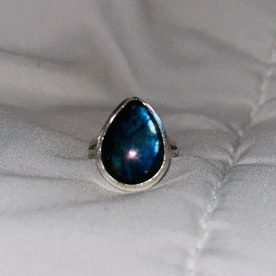 Radha Krishna Wood Locket in Natural Tulsi Shri Ram Darbar - Etsy