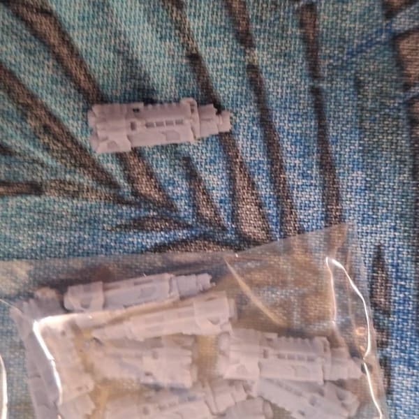 Pillar of Autumn Halcyon-class - 1", 3", 6" or 12" Model - Custom & Fan ...