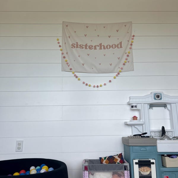 Every Child is an Artist Banner colour Fabric Tapestry Kids Wall Art ...