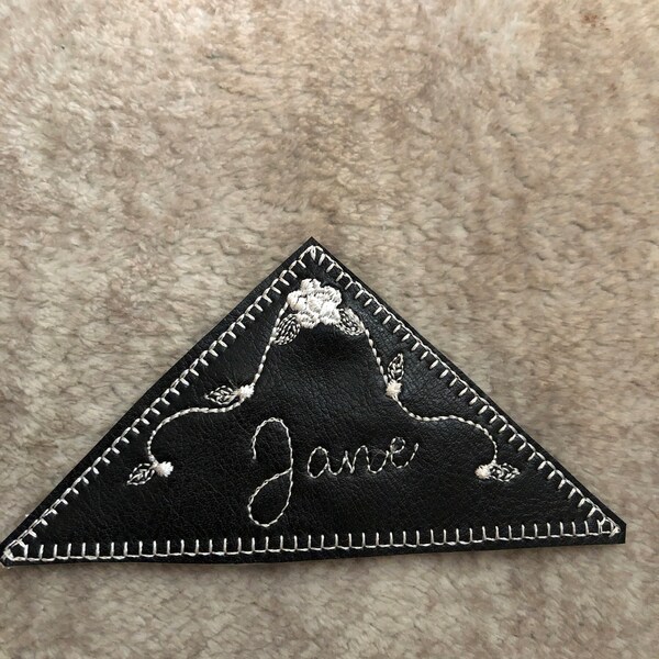 Floral Corner Bookmark Satin Stitch, Digital Files, Machine Embroidery ...