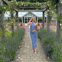 Yellow Rom Com Dress Pattern Satin Evening Gown Pattern How to Lose a ...