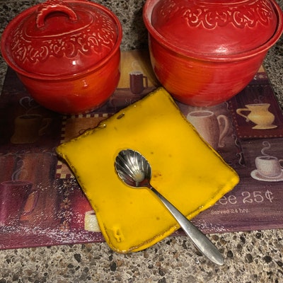 Yellow Round Plate, Small Plate, Colorful Saucer, Yellow Plate Under ...