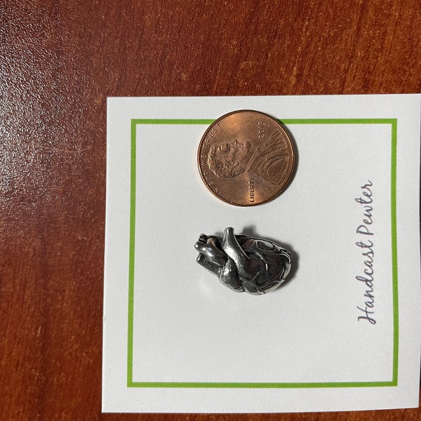 Human Heart Lapel Pin - CC389- Medical and Anatomy Pins for Doctors and ...