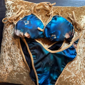 Custom Men's Bodybuilding Posing Trunks Red Shimmer NPC, IFBB, OCB ...