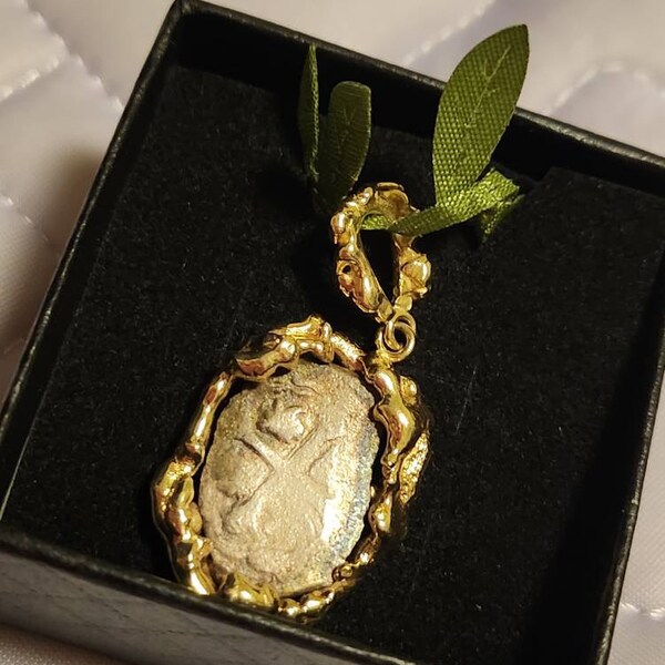 Antique Victorian Carbuncle Garnet Set With Rose Cut Diamond Star and ...