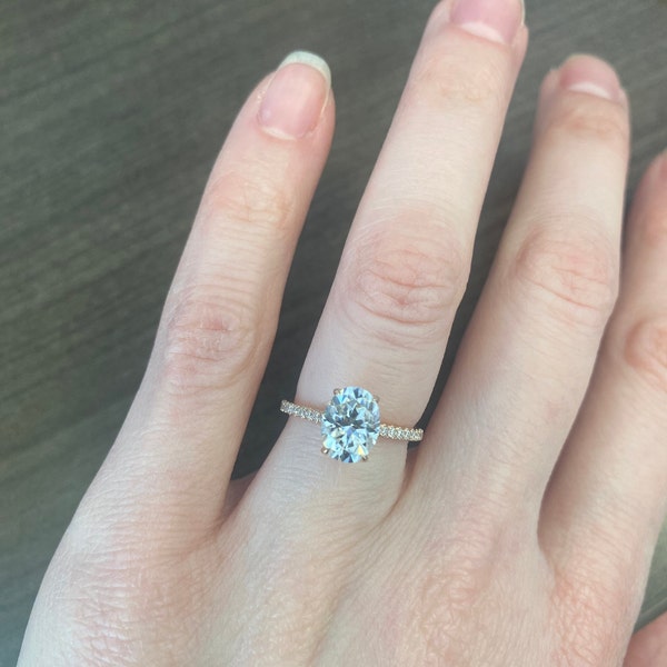Thin Band Oval Engagement Ring Womens Oval Moissanite Ring, 1.84 Carat ...