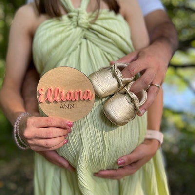 Baby Name Reveal Sign Personalized Baby Name Announcement - Etsy