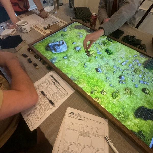 Dnd 32" Table Top TV 1080p - Ultra-thin, Handcrafted - Etsy