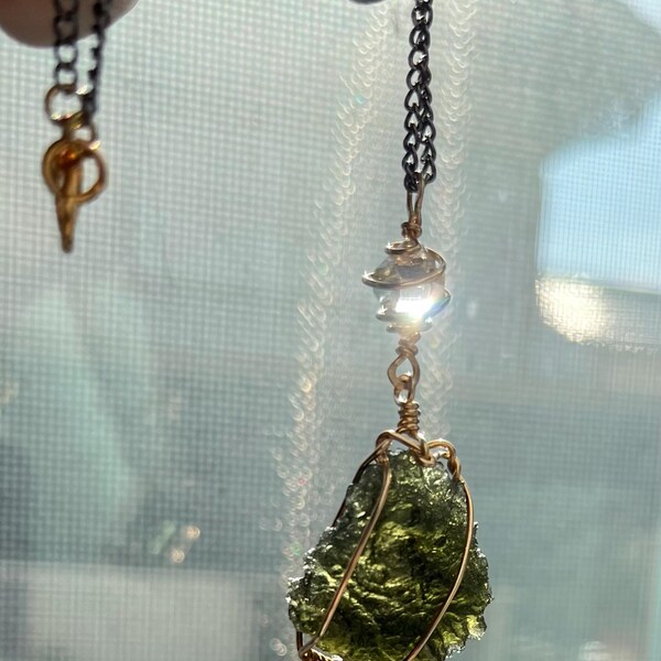 MOLDAVITE NECKLACE in GOLD 12 Kt Genuine Czech Tektite Pendant. Synergy ...