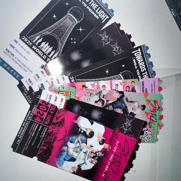 Stray Kids 樂-STAR comflex Lyric Wall Print Rock Star Album Megaverse ...