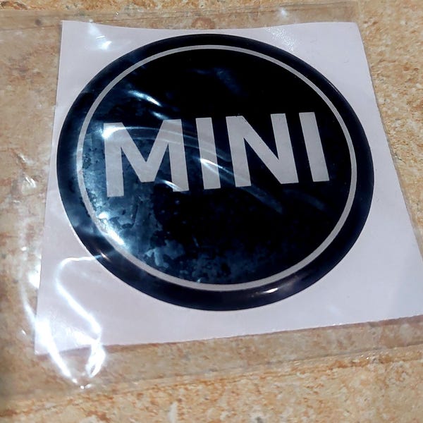 Custom Wheel Centre Caps Badge Design Service Resin 3D Graphic Style ...