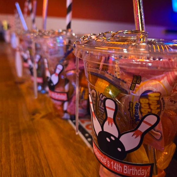 Personalized Movie Themed Party Cups With Striped Straws and Lids ...