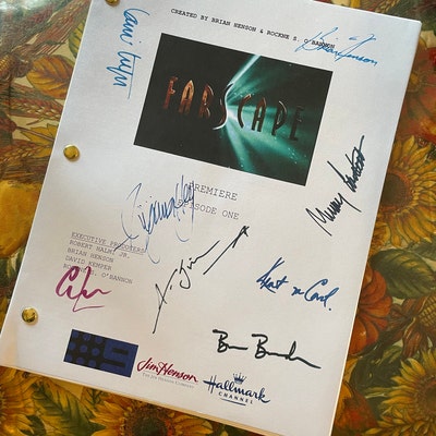 Pretty Little Liars TV Script Signed Autographed Ashley - Etsy