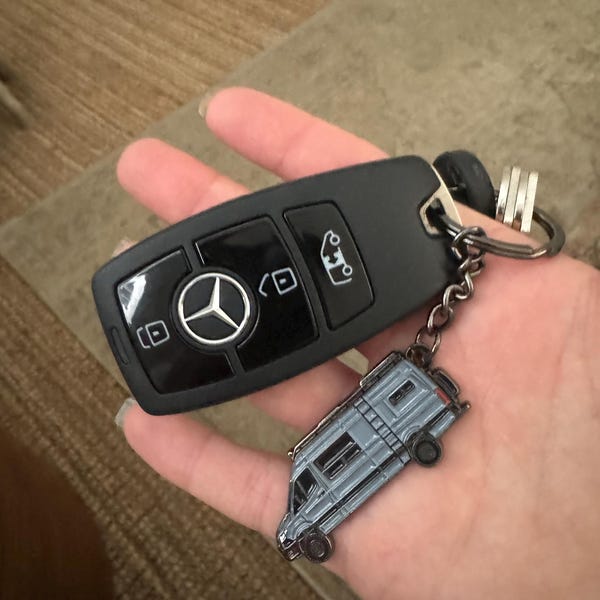 Keychain for Mercedes Sprinter, Auto Key Chain Ring for Camper - Etsy
