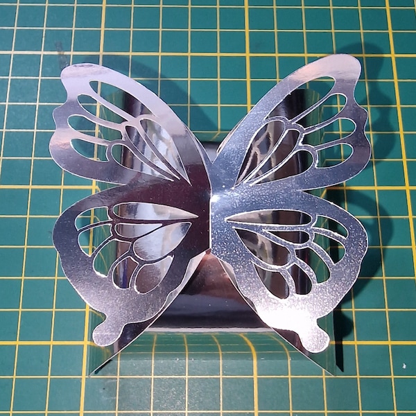 Butterfly Box SVG - Butterfly Gift Box Template - Twist Box SVG - No ...