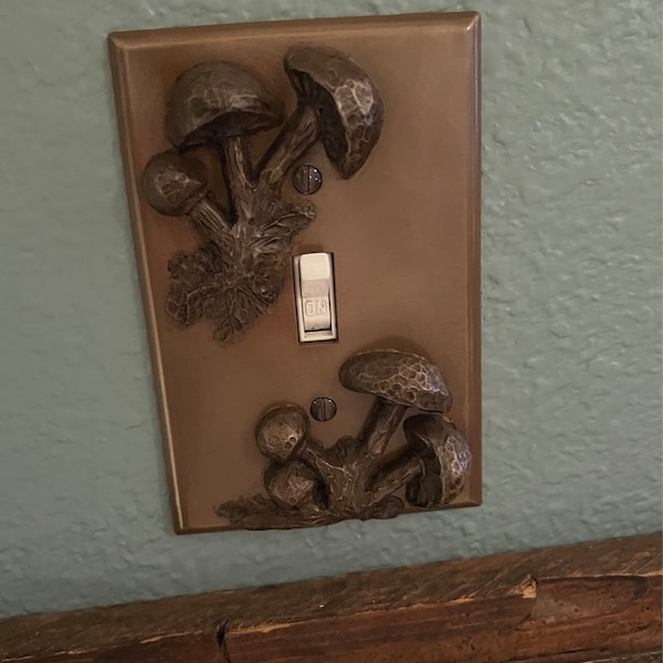 Tree Frog Outlet Cover - Etsy