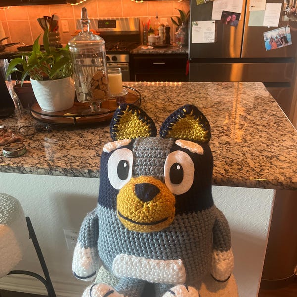 Large Bluey Plushy - Etsy