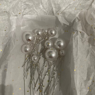 White Flower Hair Tiara, Floral Pearls Wedding Headband, Crystal Silver ...