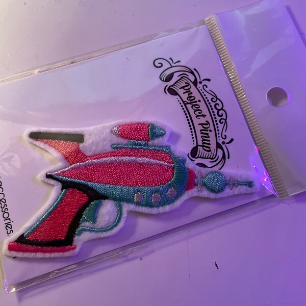 Pink Ray Gun Embroidered Patch With Iron on Adhesive - Etsy