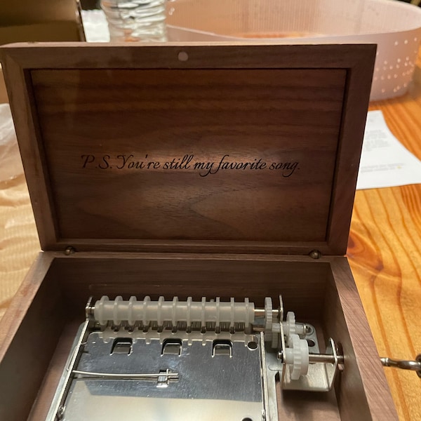 Custom Song & Laser Engraved Music Box | Personalized Engraved Design ...