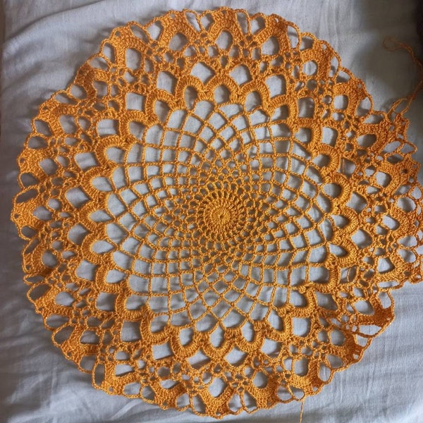 Lace Crochet Doily Pattern #110 - Round Doily Table Center - Home Decor ...