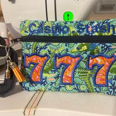 ITH Dotted Dog Wallet Tab Card Wallet Tab Dog Embroidery - Etsy