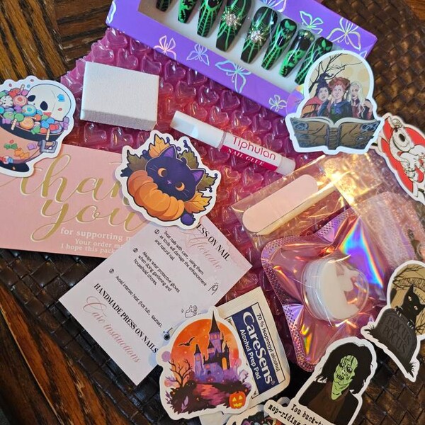 Selena Inspired Nails! Please See My Website for Better Deals ...