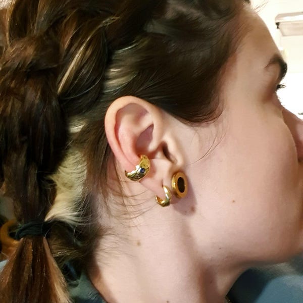 Leilani CZ Silver Crystal Ear Cuff, Fake Conch Piercing, Earring Cuff ...